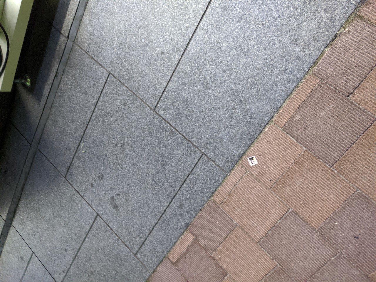 ぼやきと近況報告｜yof